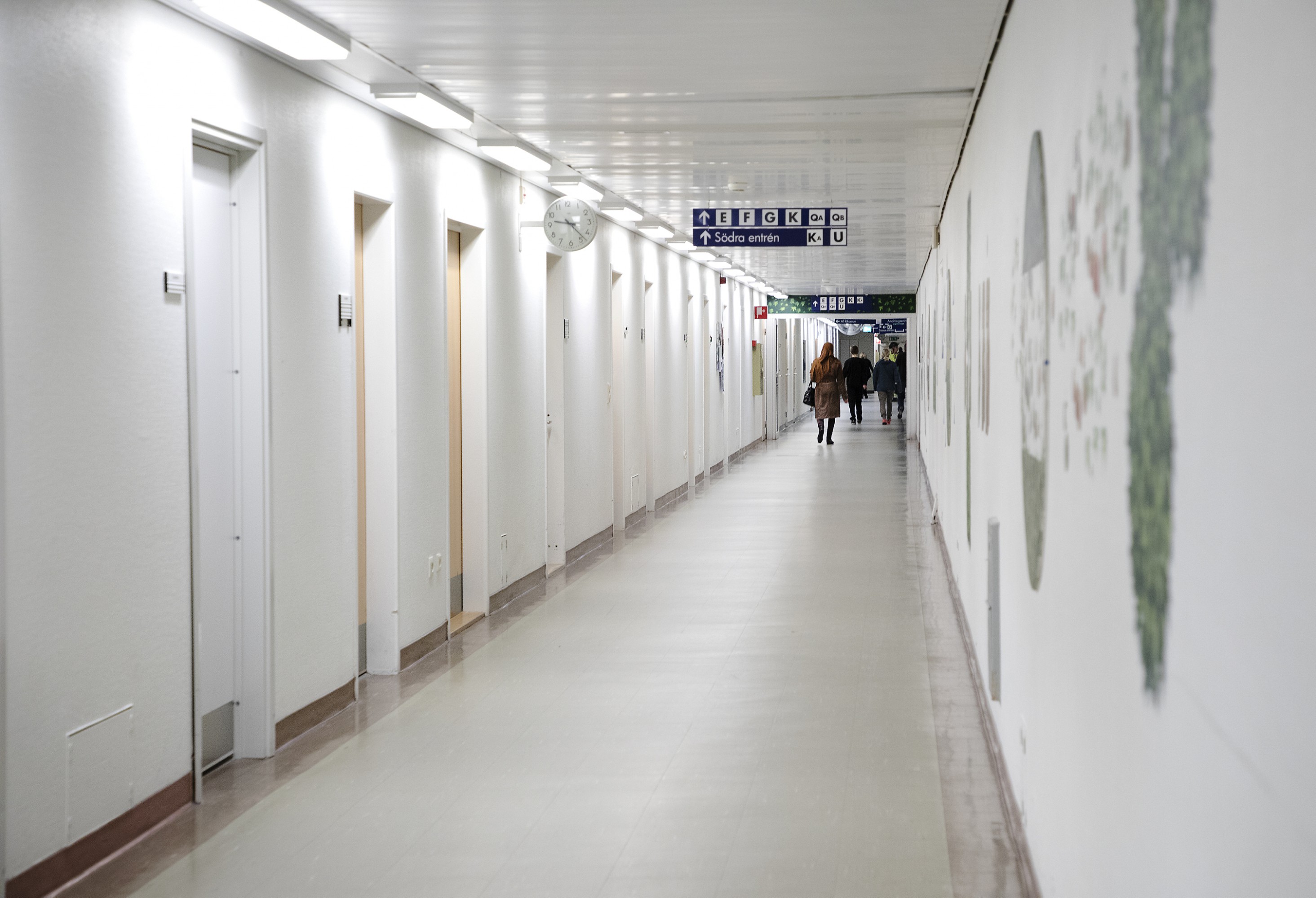 Barn bröt armen – läkare vred om den tre gånger