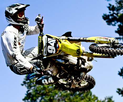 Robin flyger mot JSM-toppen