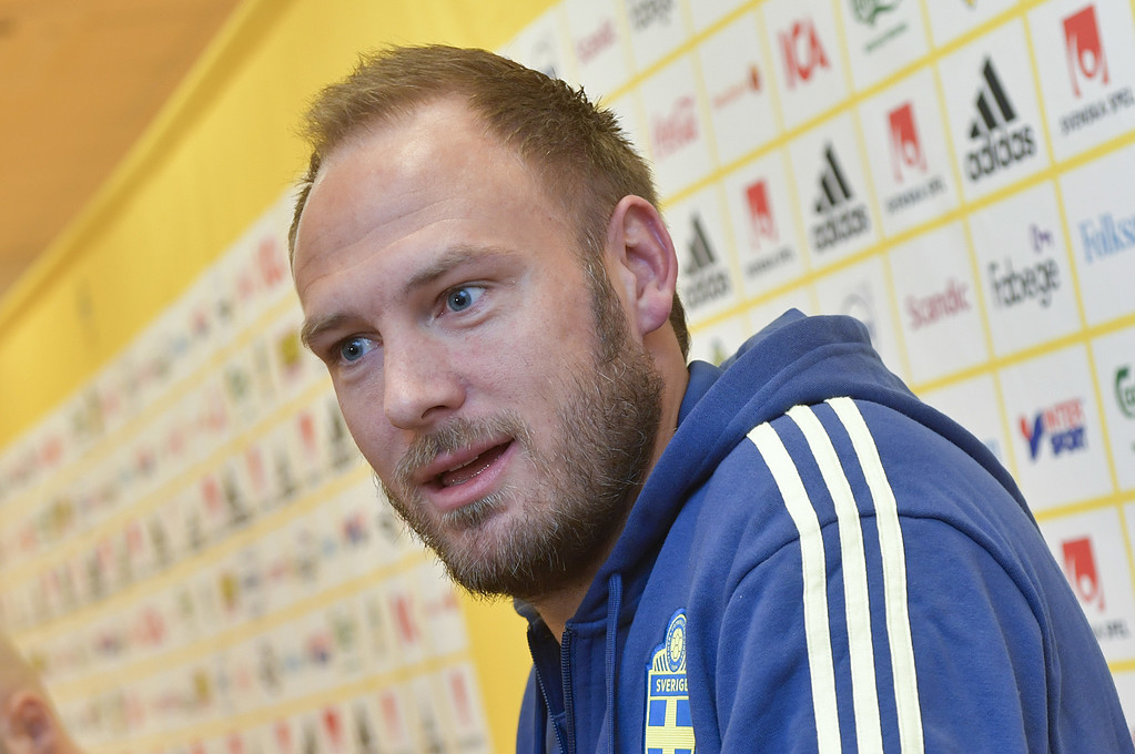 Granqvist hyllas i sin sista hemmamatch