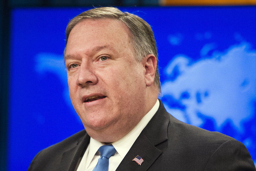 Trump värvar Koreasändebud från Ford