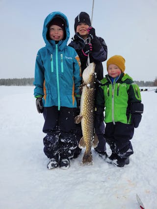 Fiskeglädje: Se läsarnas egna bilder från pimpling