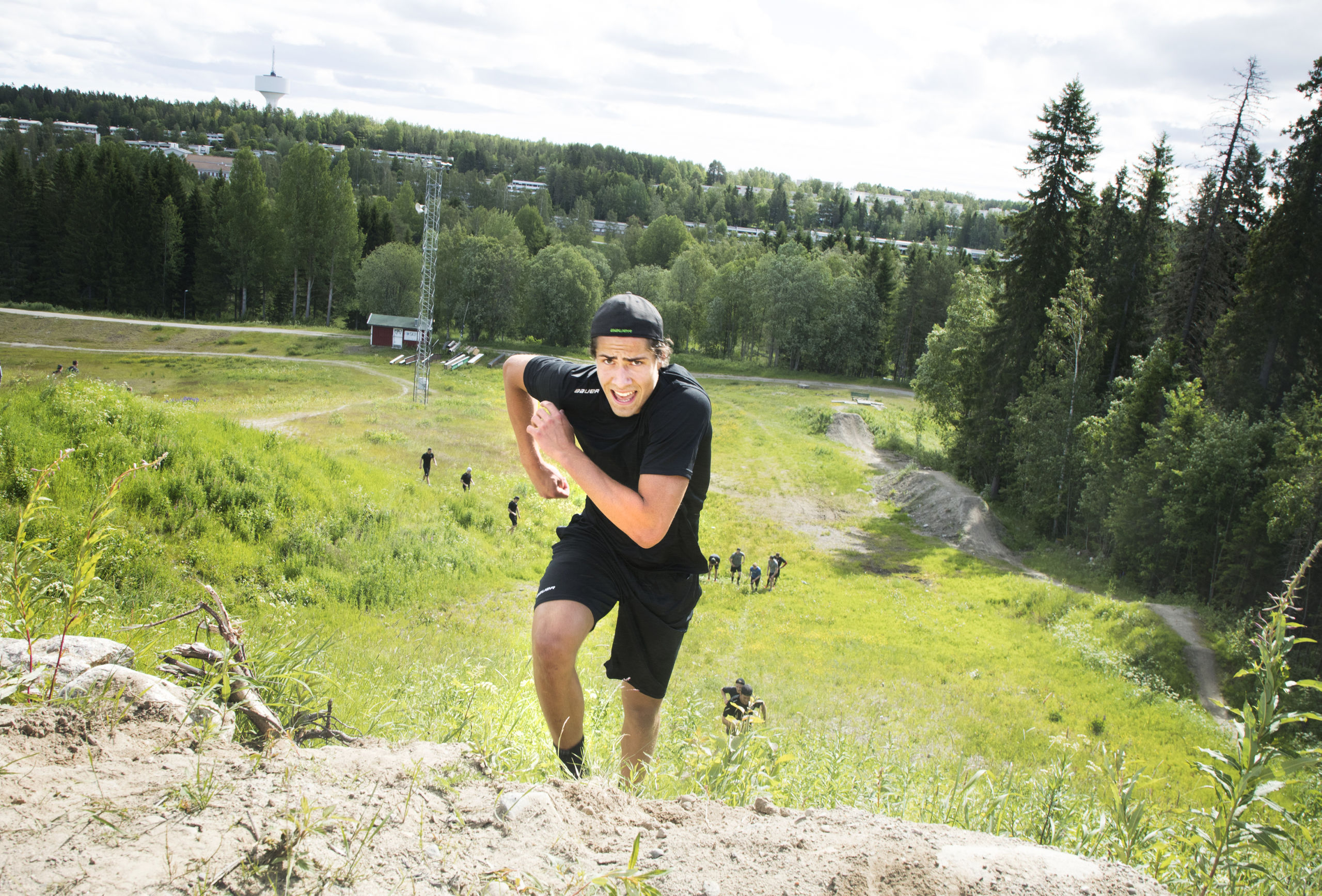 Linus Nilsson klar för Köping HC