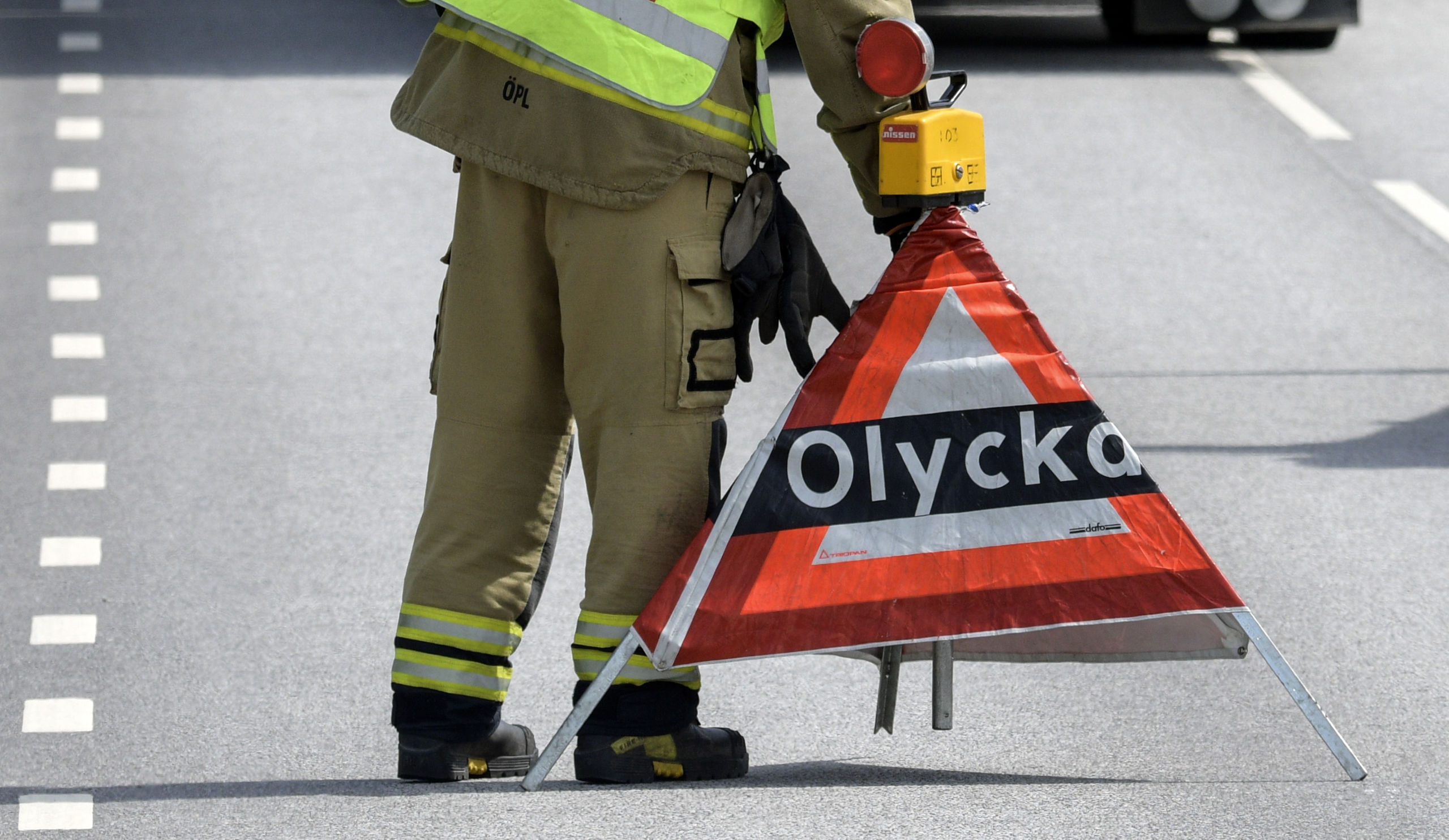 20 ton fisk i diket – E4 stängdes av