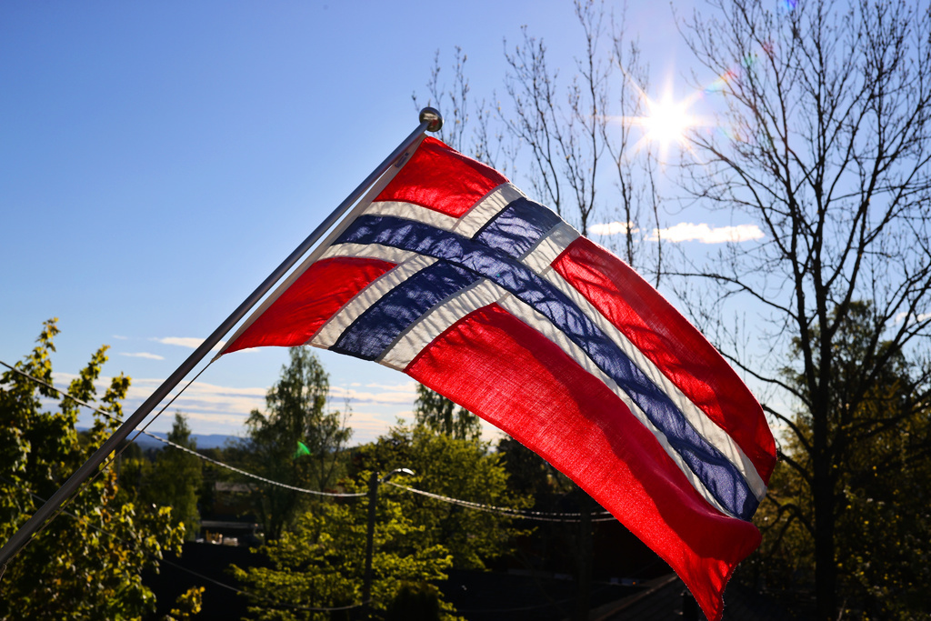 Norge lämnar räntan oförändrad
