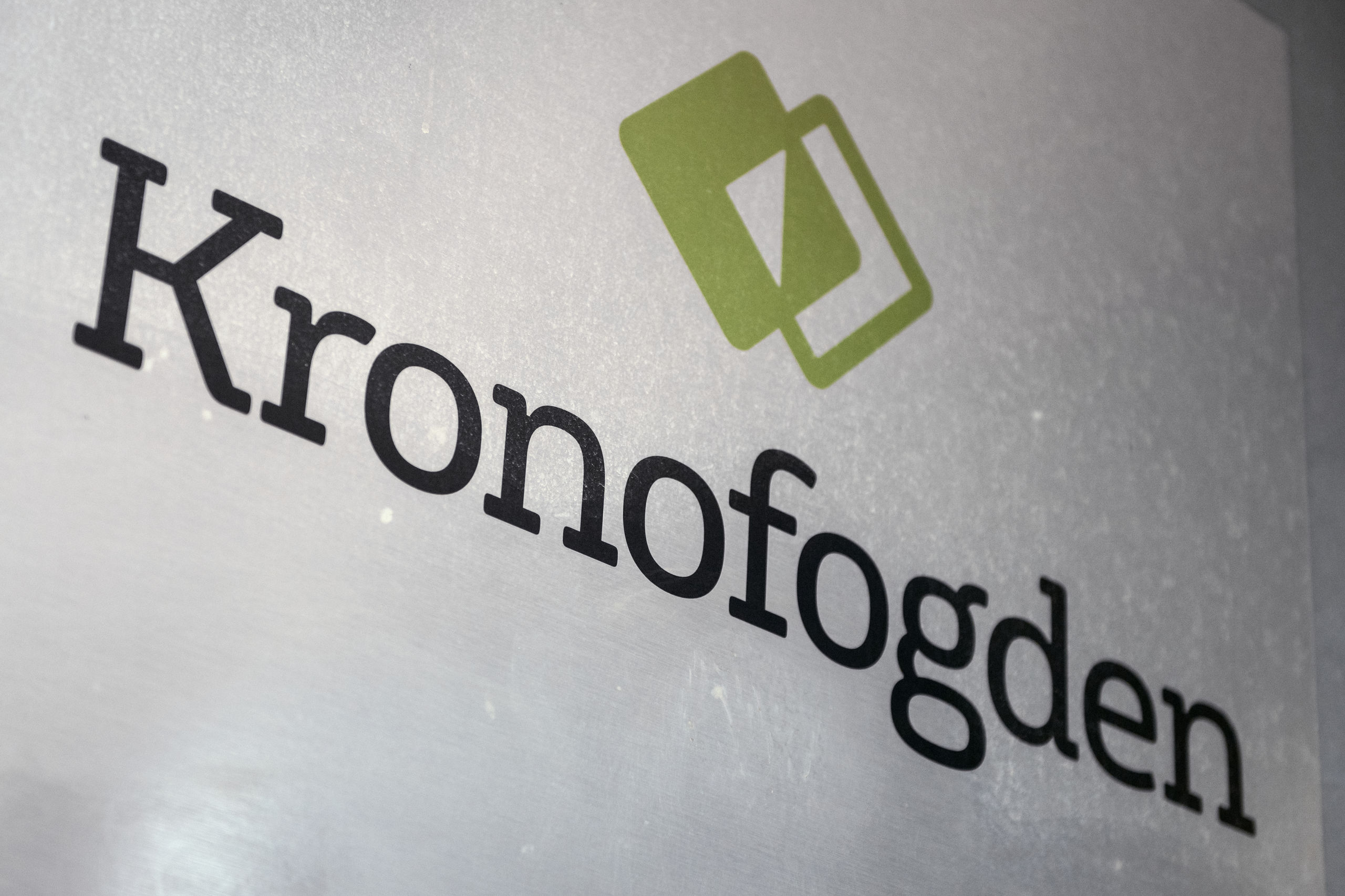 Mirjamsdotter: Rädda de unga från skuldfällan