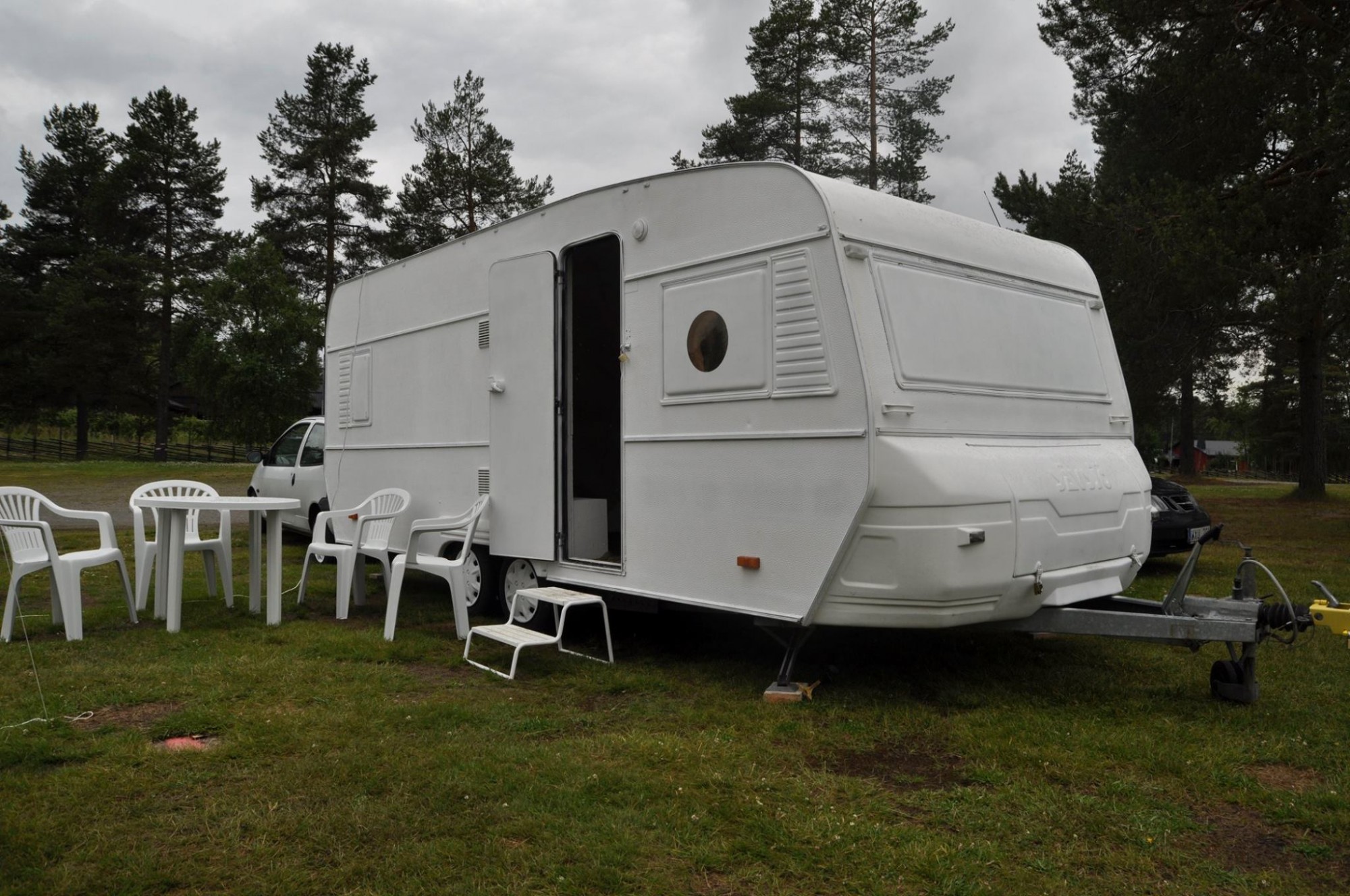 Varför konst i husvagn?