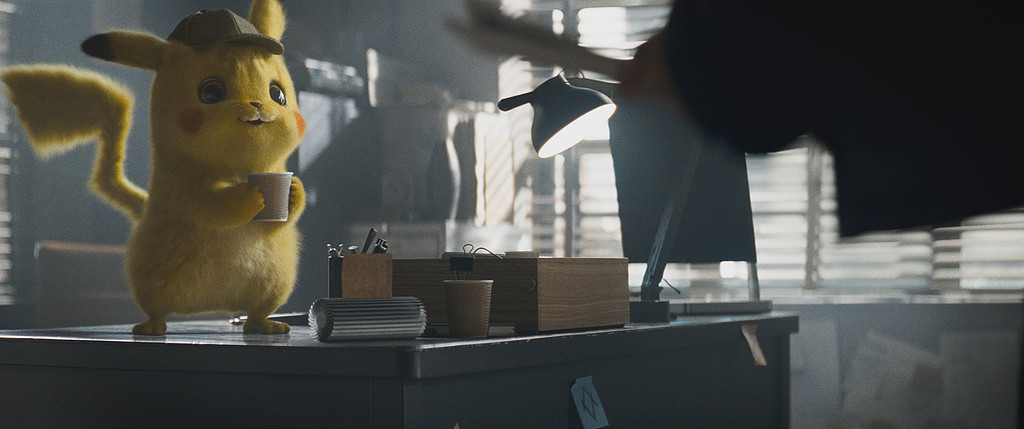 Filmrecension: Rörigt och segt med Pikachu