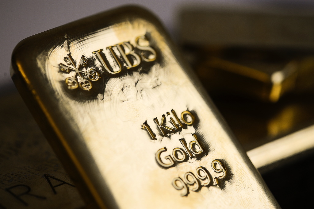 Dyrare guld i krigets spår
