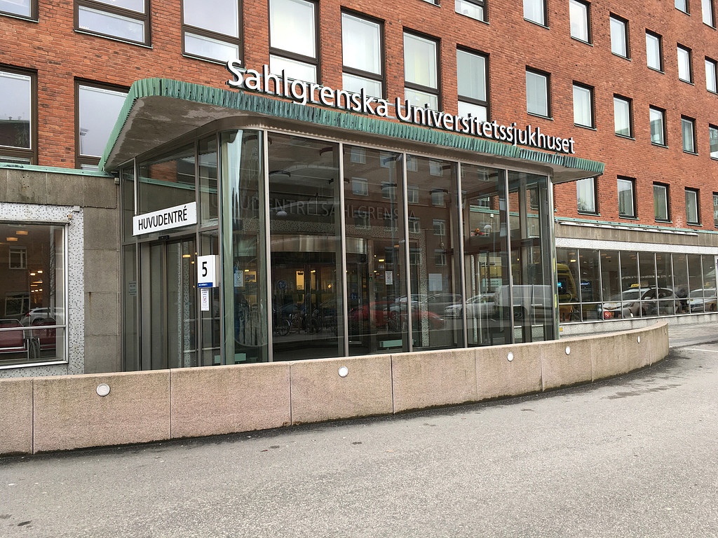 Sjuksköterska jobbade två år utan utbildning