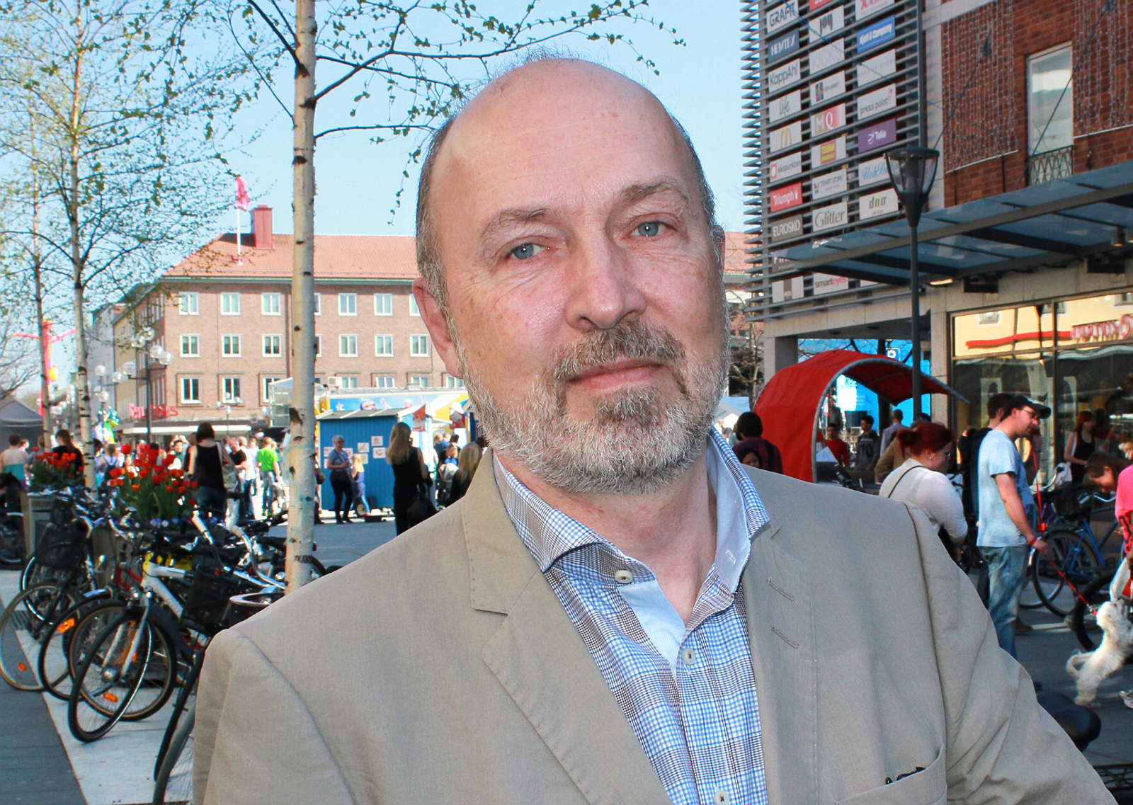 UIK: Truppen klar om en månad