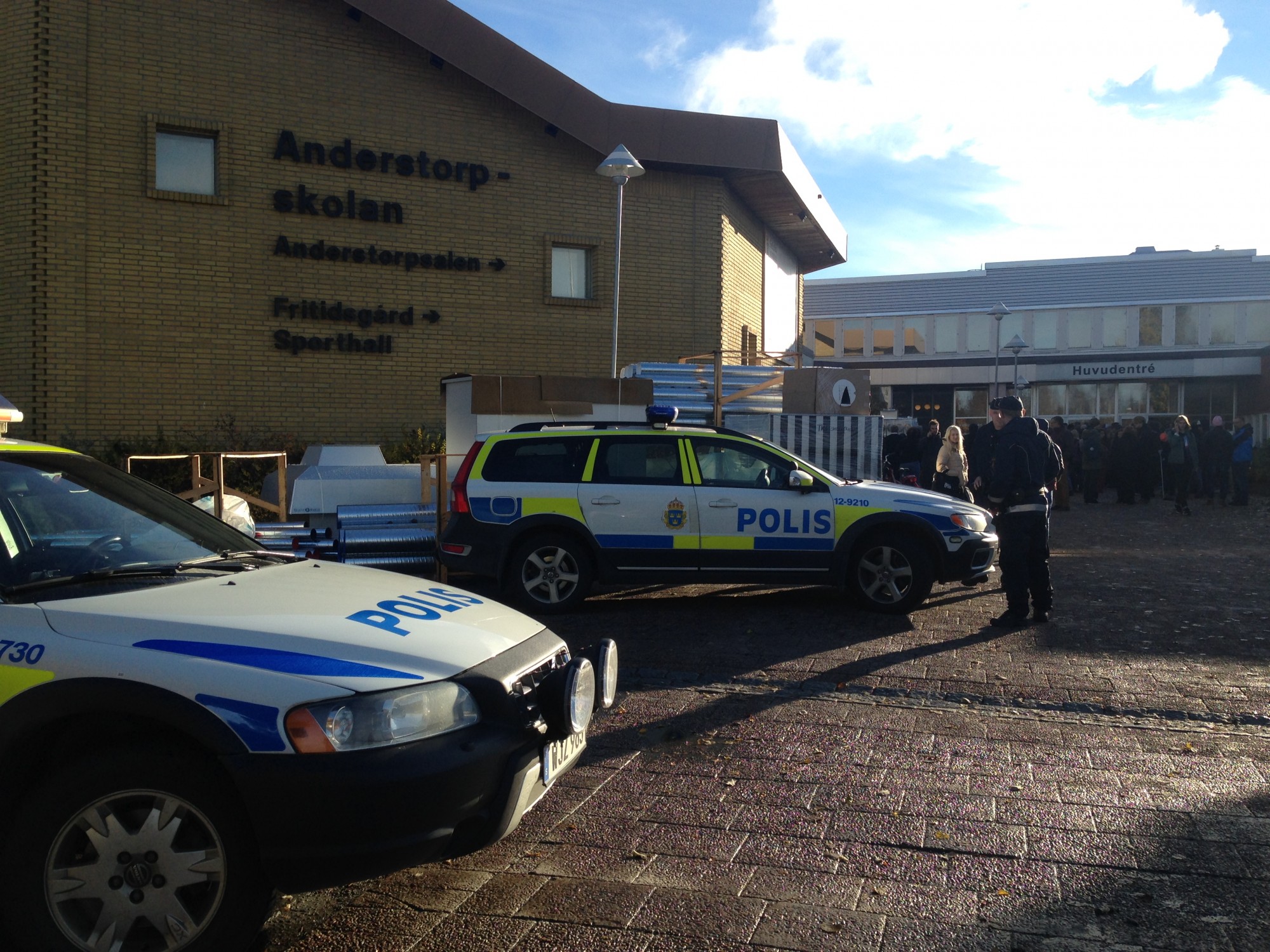 Fem unga åtalas för skolhoten i Skellefteå