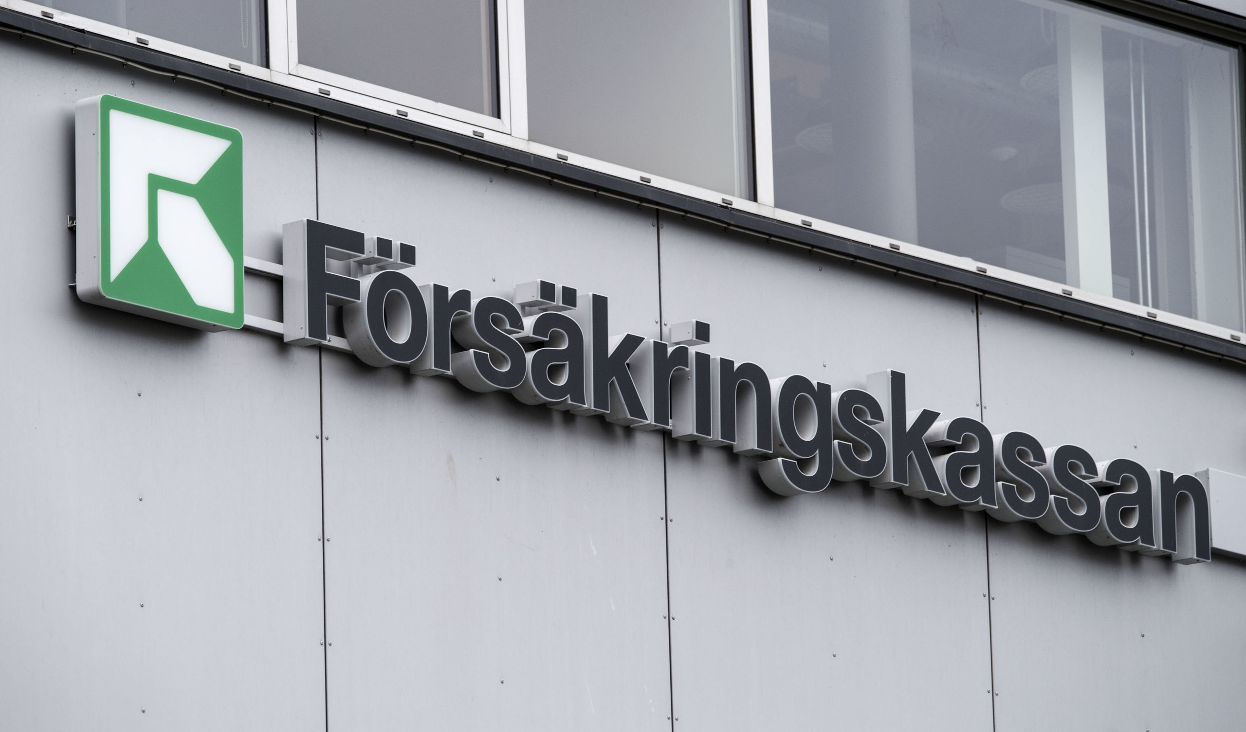 "Valet står mellan solidaritet och egennytta"