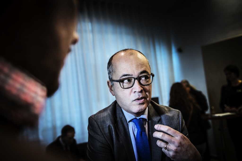 "Man måste ha en morot också"