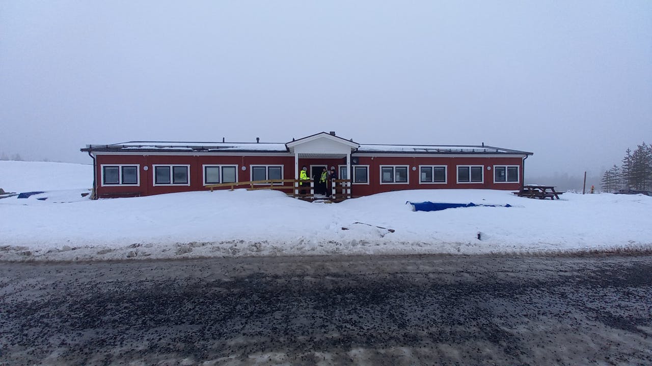 330 000 kronor i straffavgift när klubbhus flyttades för tidigt