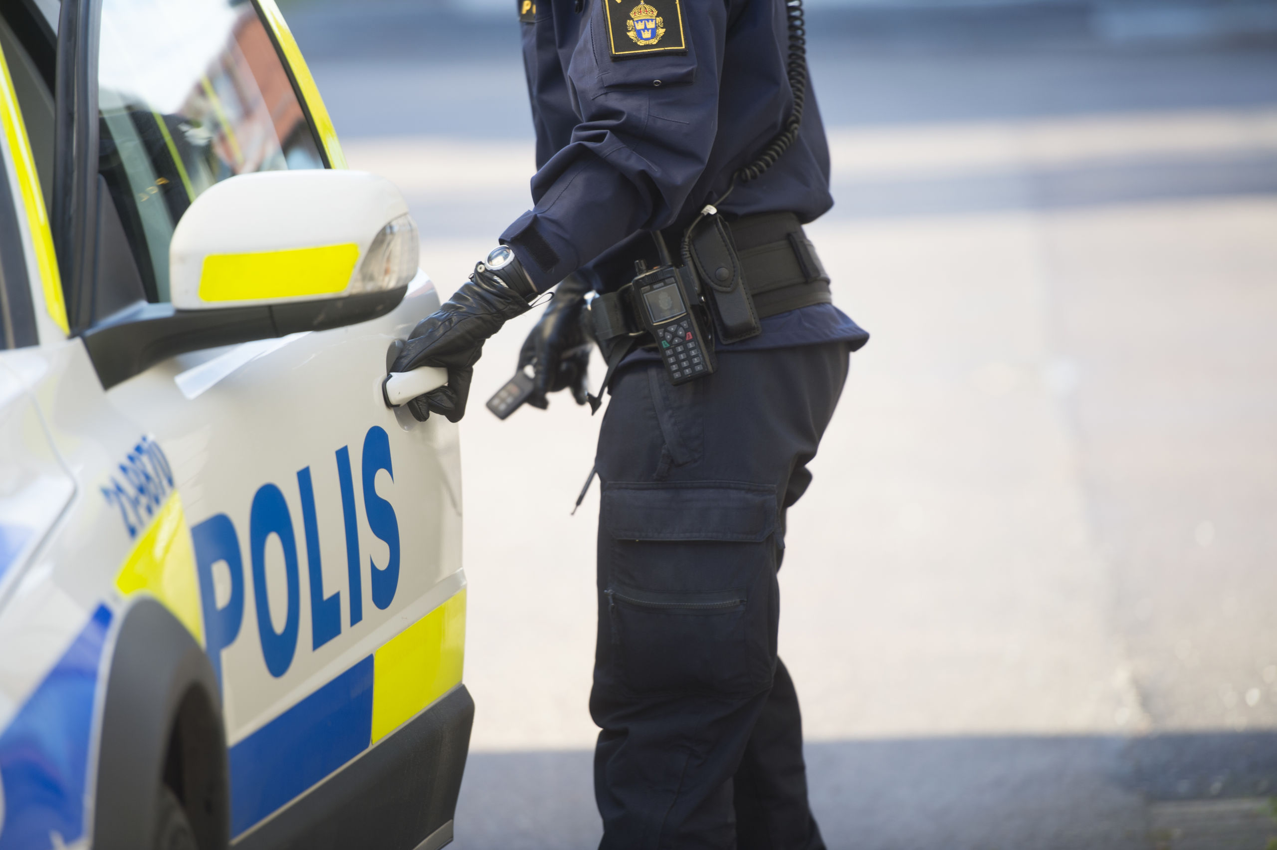 Påverkad togs av polis vid sjukhuset