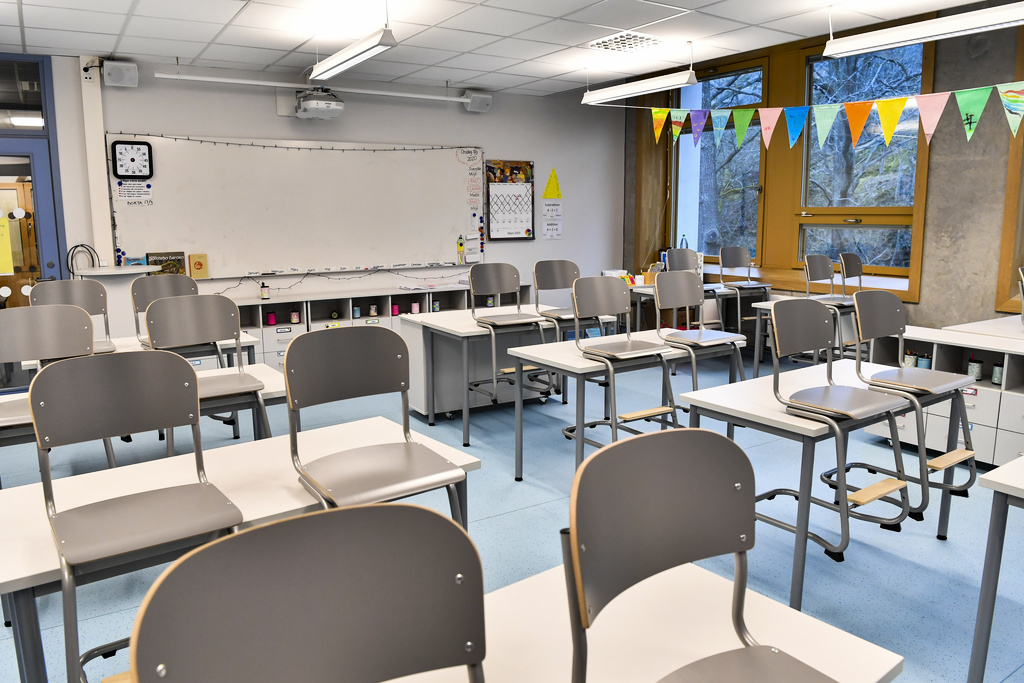 Almega: Sänkt skolpeng skulle stänga friskolor