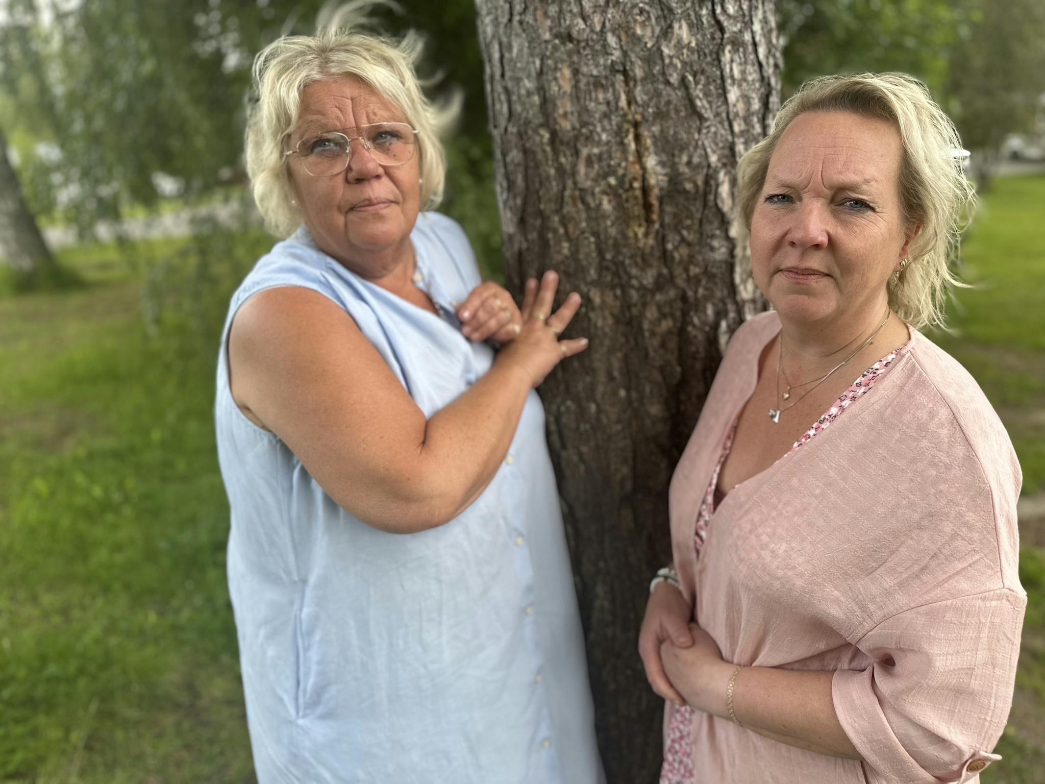 Systrarna: "Ska sista tiden med mamma bestå av bråk med personal?"