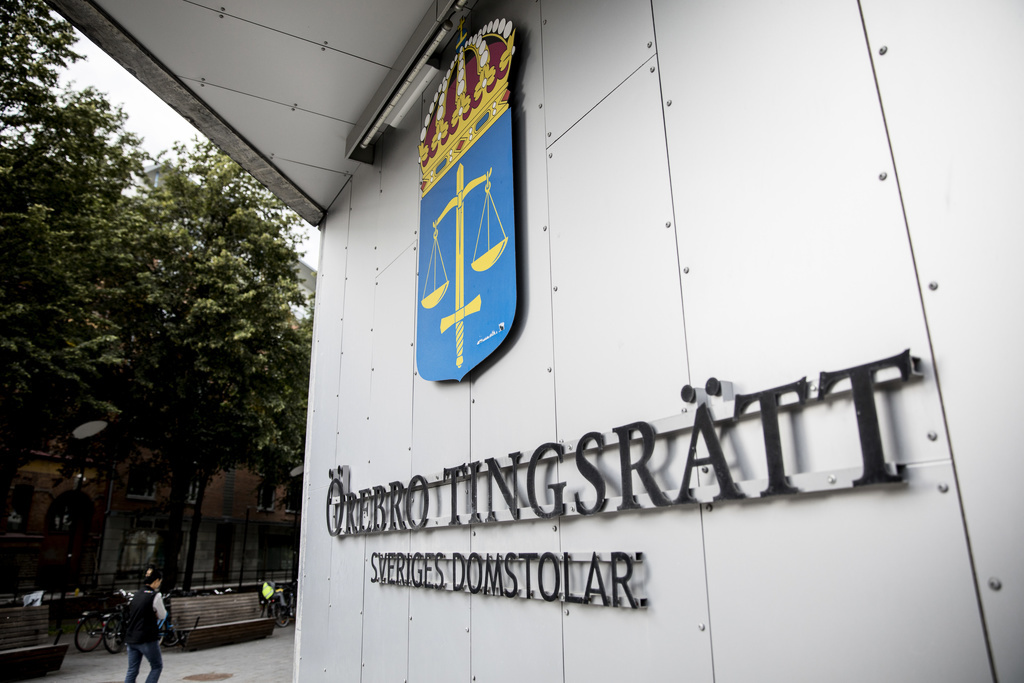 Fyra häktade för mordförsök i Askersund